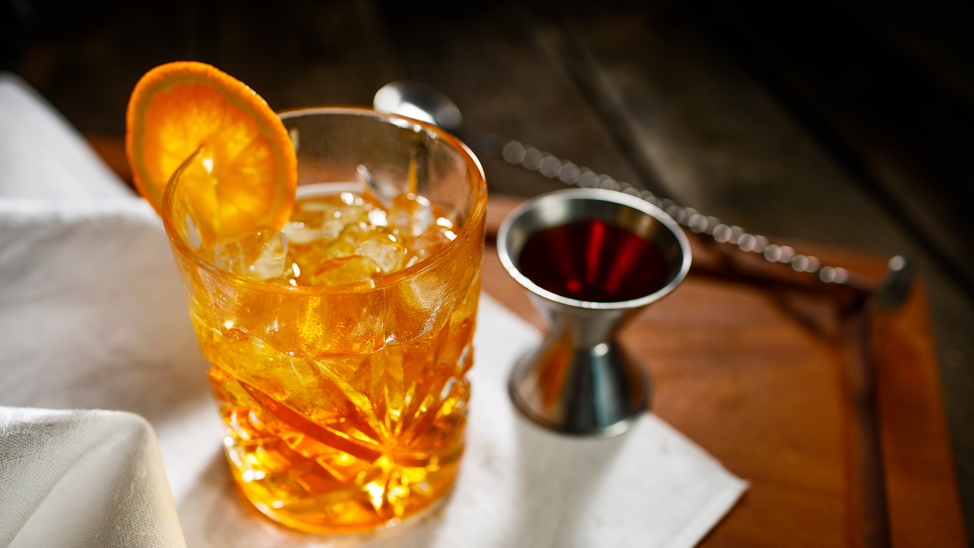 COCKTAILS & MOCKTAILS | Claytons Kola Tonic